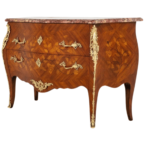 Chests – Philip Hunt Antiques